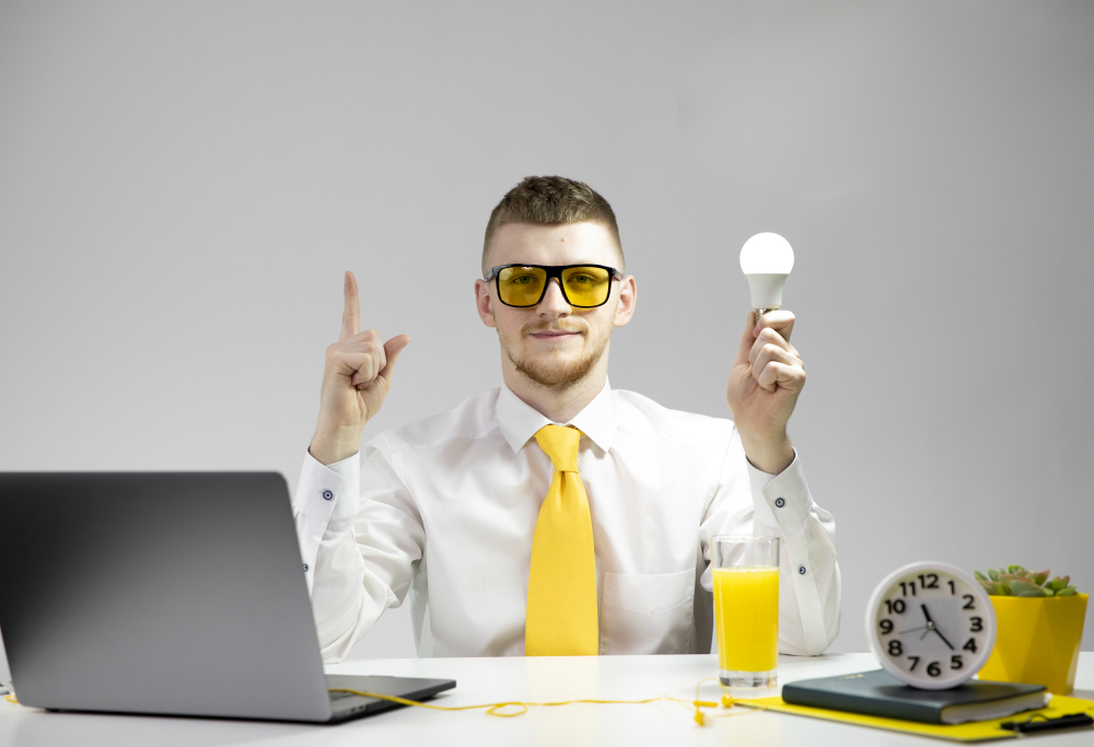 Antreprenoriat în 2024: Cum să îți lansezi propria afacere - Timp Investit